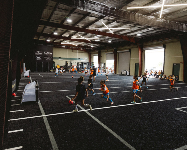 THE JUNGLE – Dickson Performance